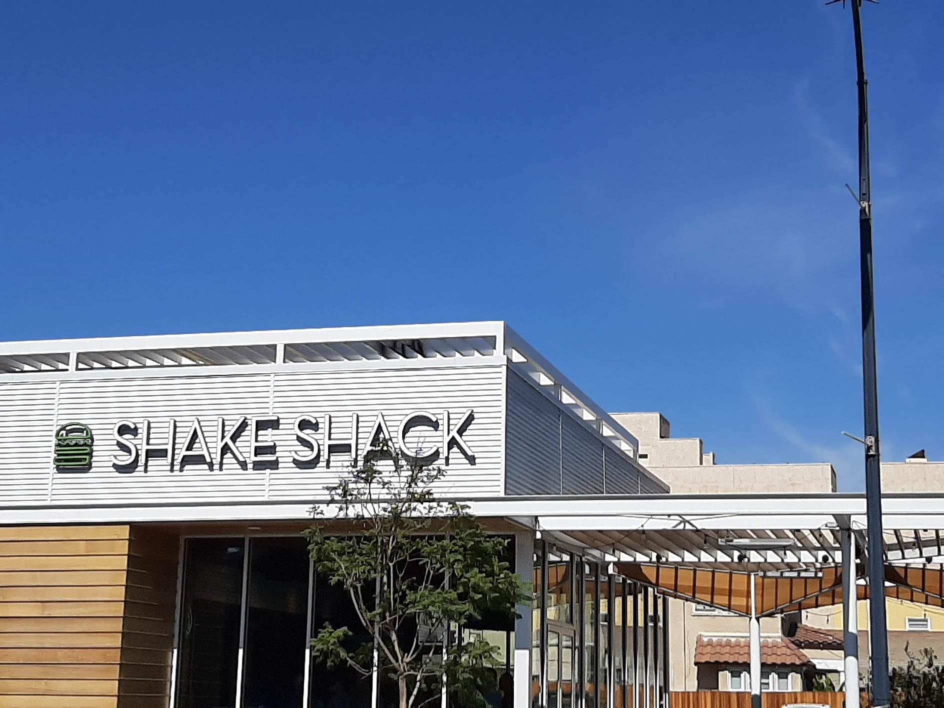 SHAKE SHACK – 2008 India St. San Diego – B & C Awnings Inc.